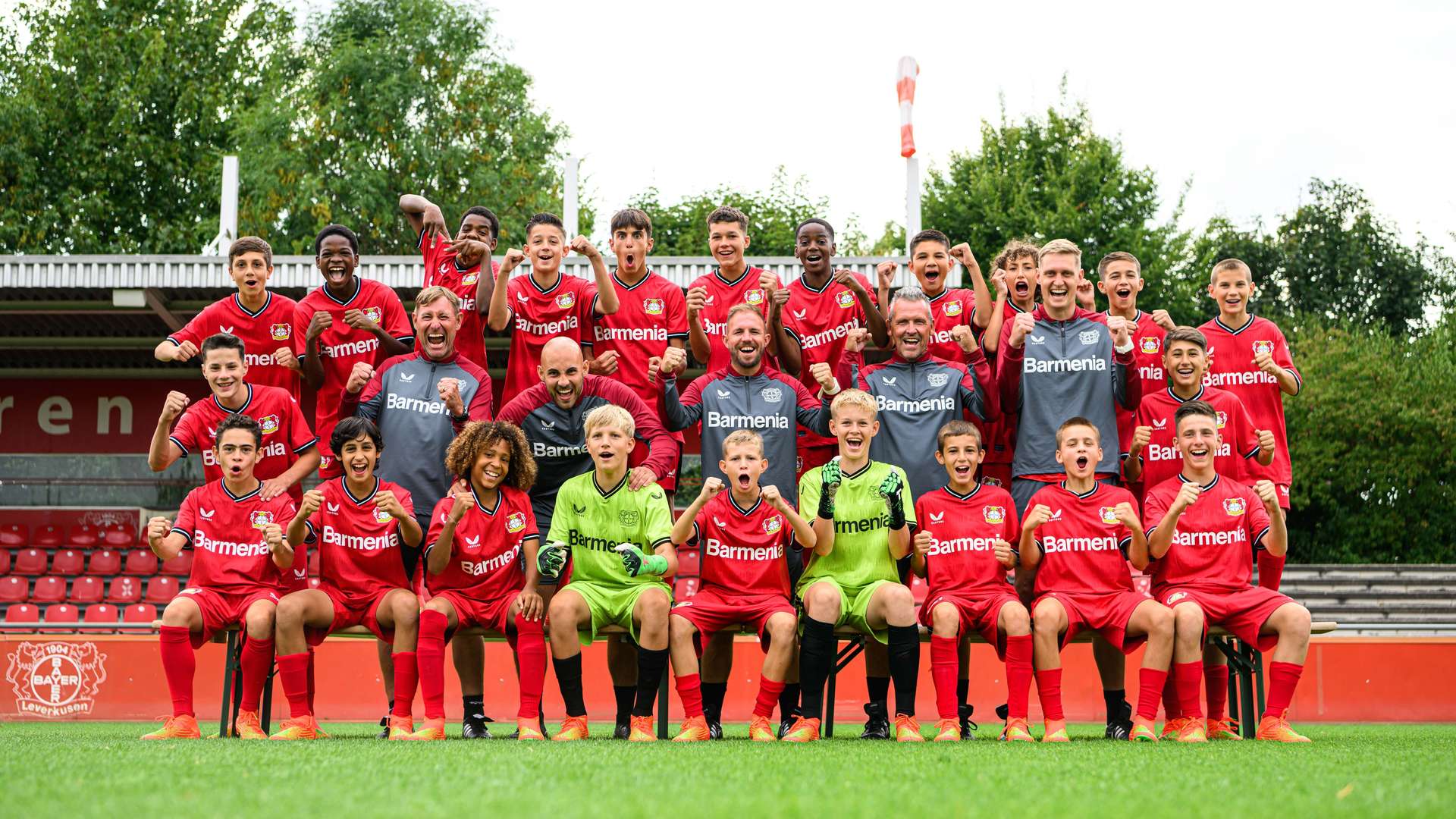 Nachwuchs: U14 feiert Kantersieg zum Abschluss | Bayer04.de