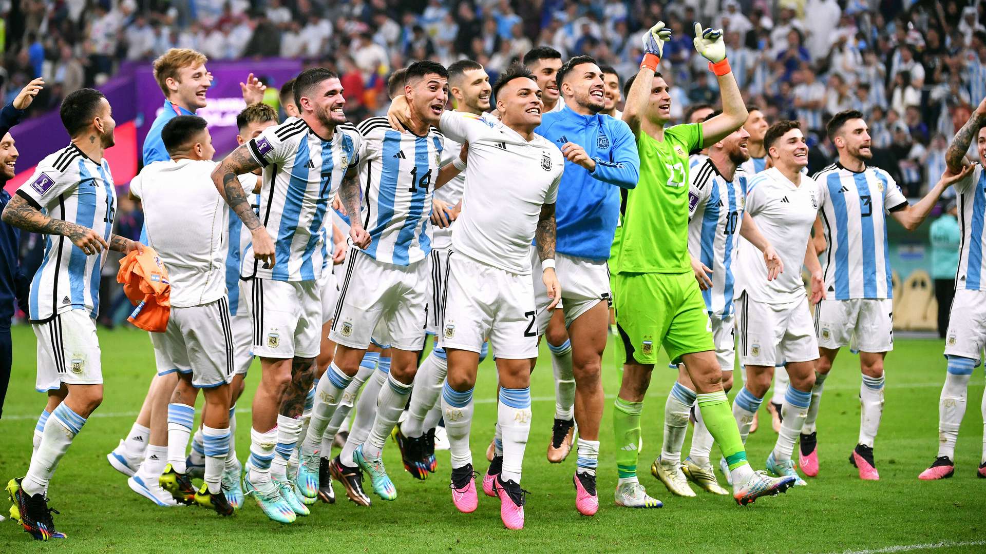 Fußball-WM 2022: Palacios und Argentinien ziehen ins Finale ein ...